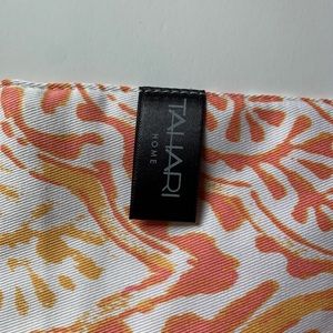 Tahari | Dining | Tahari Home Place Table Mats Set 3 Orange Shells ...